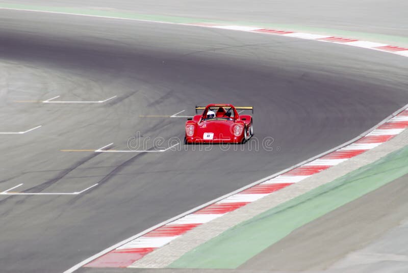 Raceauto stock afbeelding. Image of macht, bestuurder - 1297051