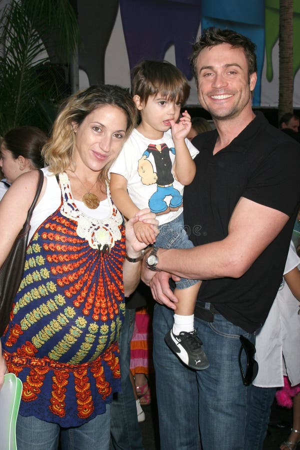 Rachel Marcus,Daniel Goddard Editorial Image - Image of arriving, 2008: ...