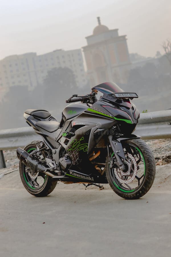 Racing Bike Ninja 300 editorial photo. Image of ninja - 266924156