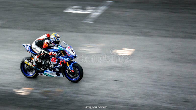 Racing1 editorial photo. Image of speed, racing, sport - 78604261