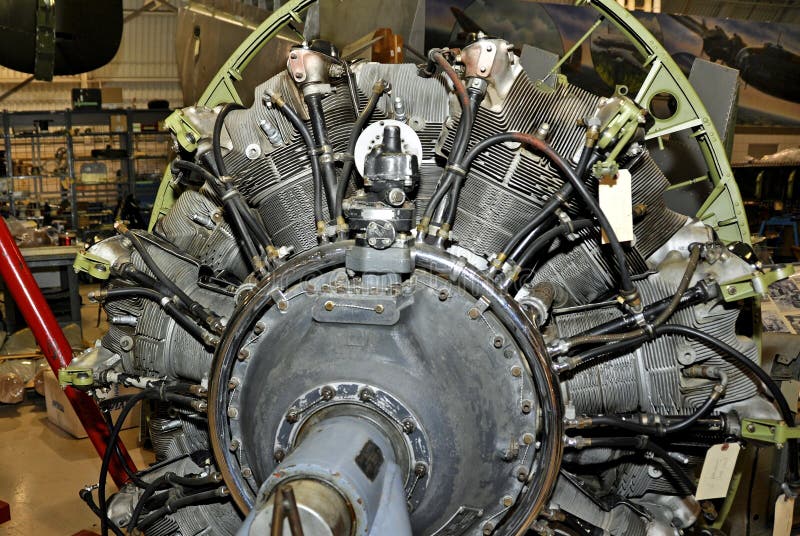 Radial Airplane Engine Closeup Editorial Stock Image - Image of tuneup ...