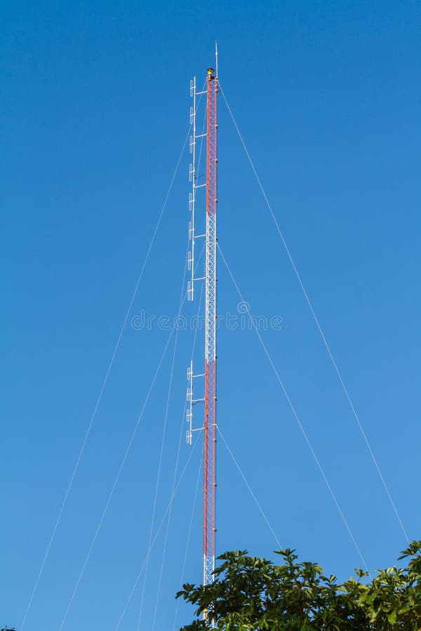 Radio Antenna for Broadcasting Stock Photo - Image of vertical, wave ...