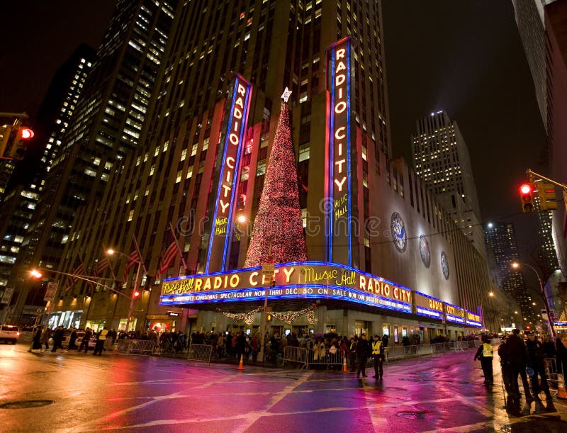 Radio city music hall editorial image. Image of tourist - 7331885