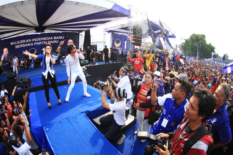 Radja editorial image. Image of style, singer, radja - 39352885