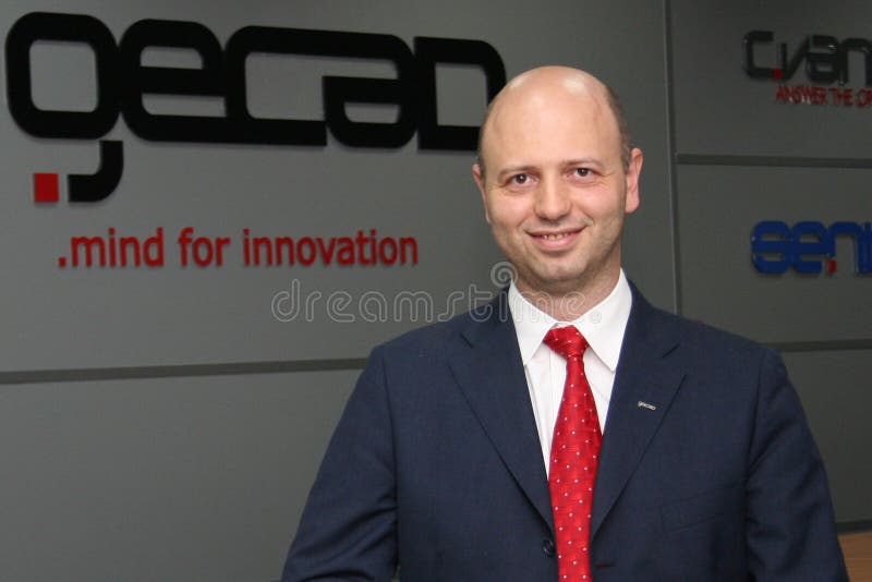 Radu Georgescu editorial stock image. Image of computer - 26331114