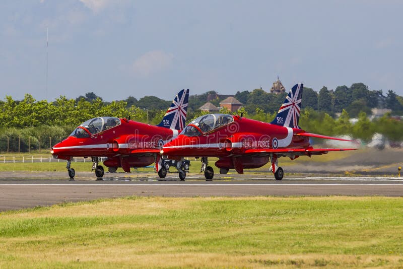RAF Red Arrows in BAE Hawk-T1 Trainers Redactionele Stock Afbeelding ...