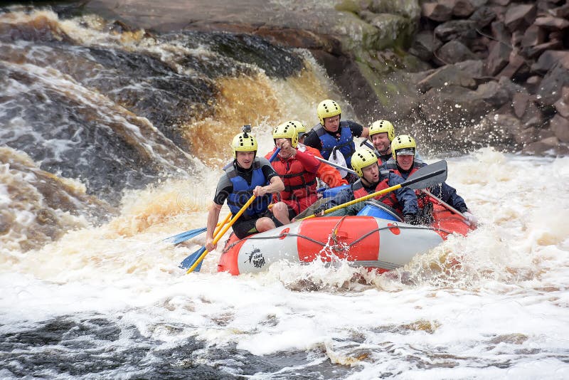 Raft the rapids editorial stock image. Image of mountains - 58470084