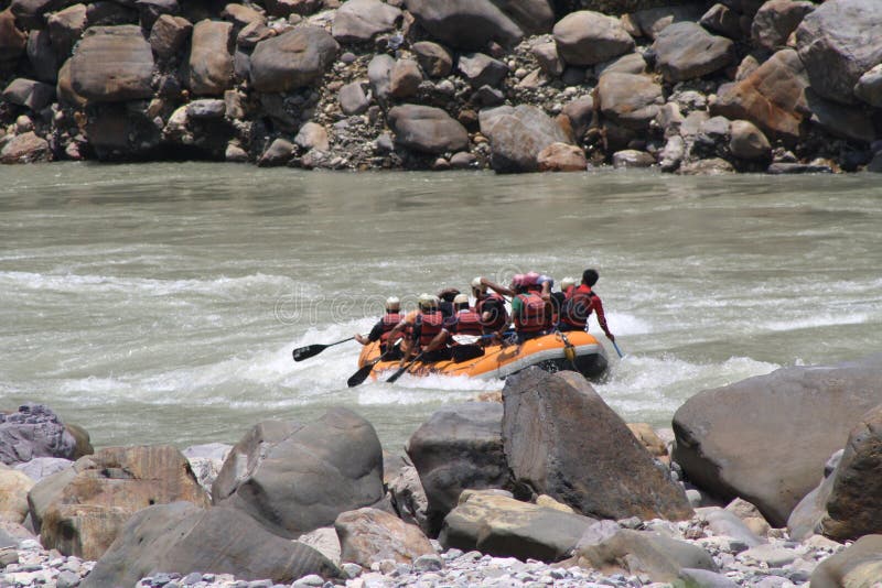 Rafting in the Ganges editorial photo. Image of blue - 20917876