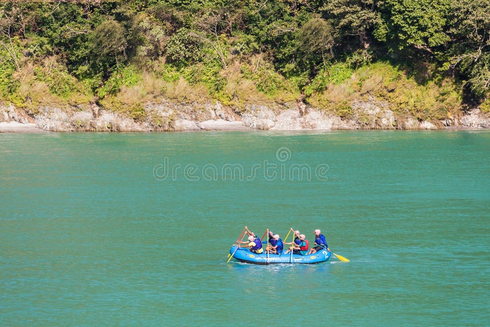Rafting in Rishikesh editorial photography. Image of recreational ...