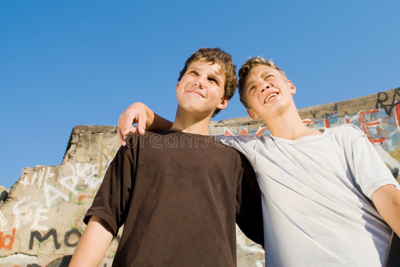 Ragazzi teenager immagine stock. Immagine di umano, ragazzi - 9602297