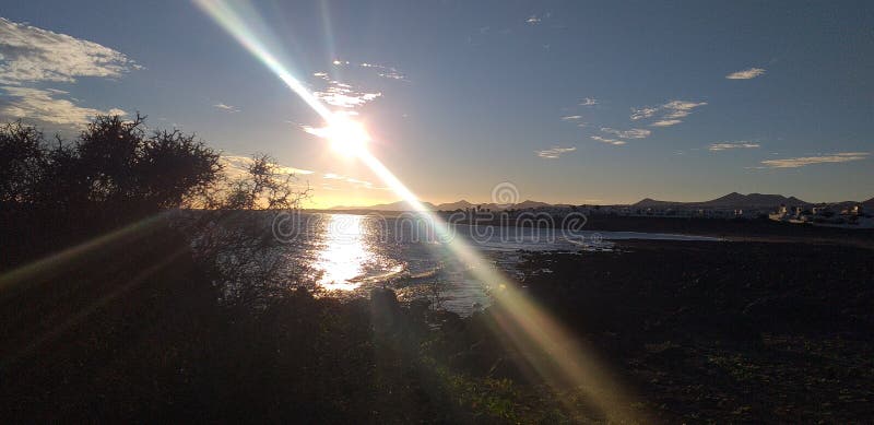 Raggio Di Luce Effetto Faro Stock Image - Image of raggio, tramonto ...