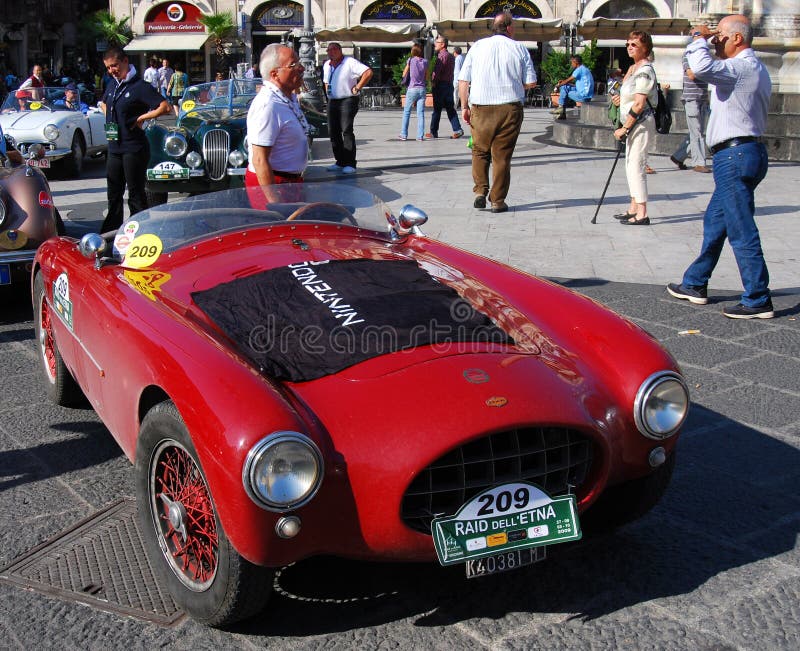 Raid Dell`Etna 2009 / Catania Car Parade Editorial Image - Image of ...