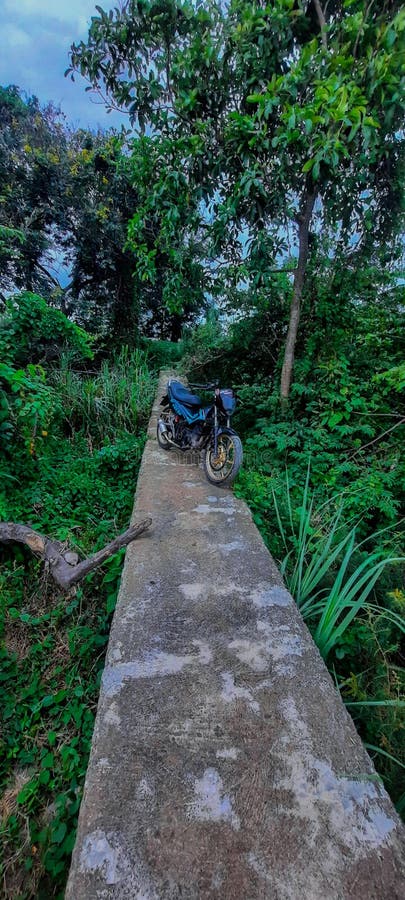 Raider 150R 6speed stock image. Image of faighter, 150r - 377441339