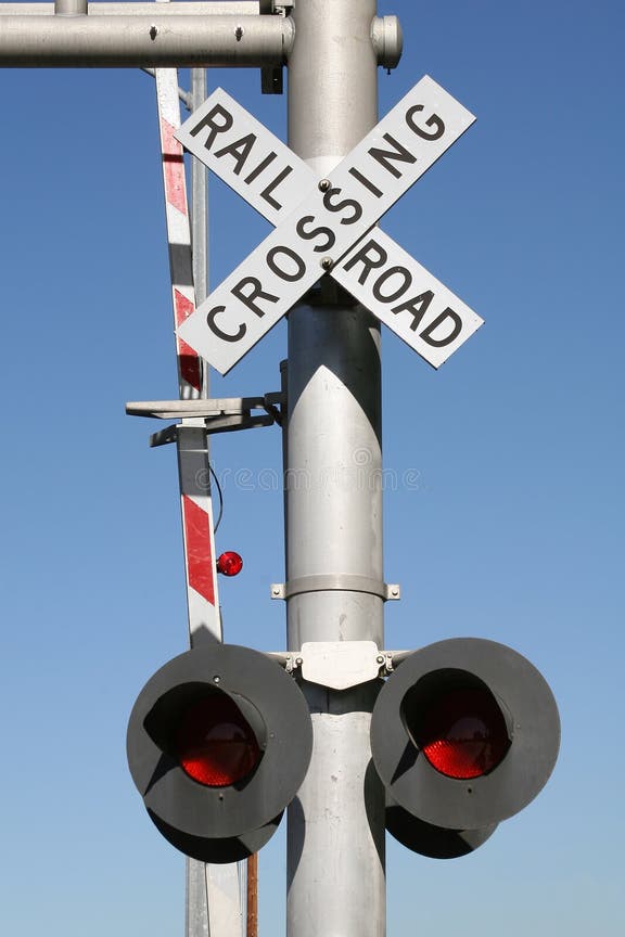 Rail cross sign stock image. Image of signal, danger, flash - 4518773