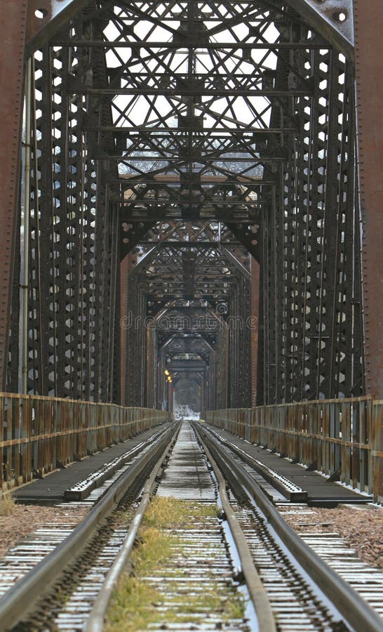 Railroad Bridge Picture. Image: 4082065