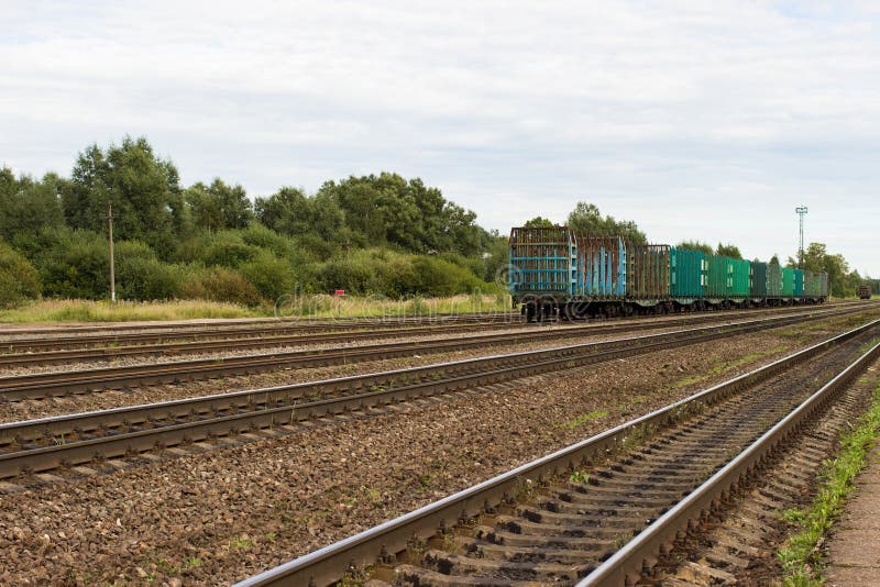 Railroad loading docks stock image. Image of delivery - 7091235
