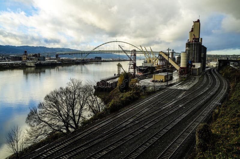 Railroad tracks and harbor stock image. Image of freight - 28223329