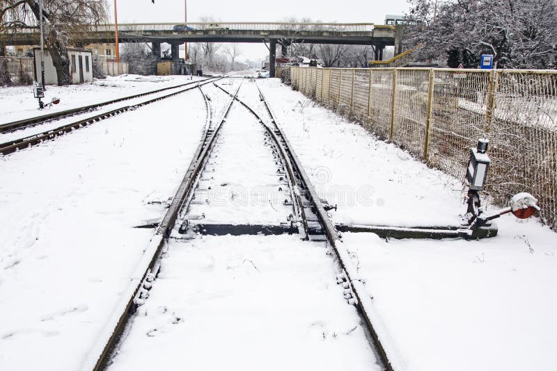 Railroad Tracks in the Snow Stock Image - Image of rail, outdoor: 136911887