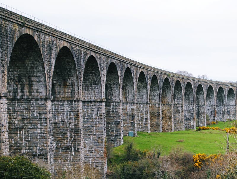 Railway bridge stock image. Image of stone, green, bridge - 14513179