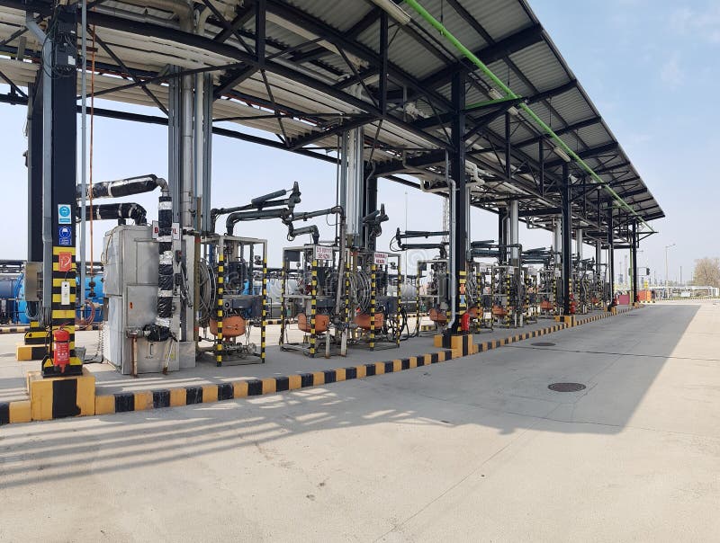 Railway Loading Station with Arms and Metering Systems for Loading ...
