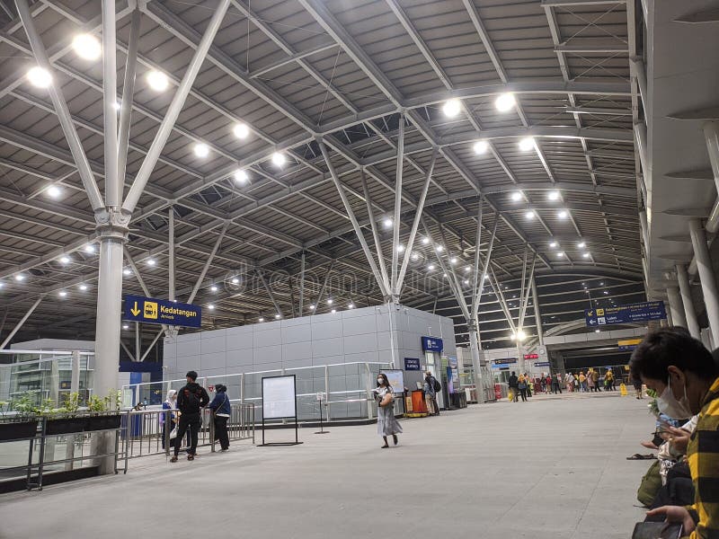 Railway Station in the Night Editorial Stock Photo - Image of night ...