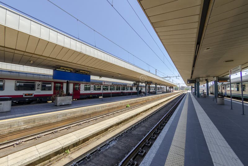 Railway Station with Train Waiting on the Tracks Editorial Image ...
