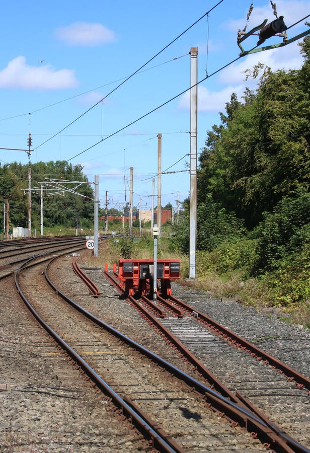 Railway Track, Overhead Wires, Junction, Buffers Stock Image - Image of ...