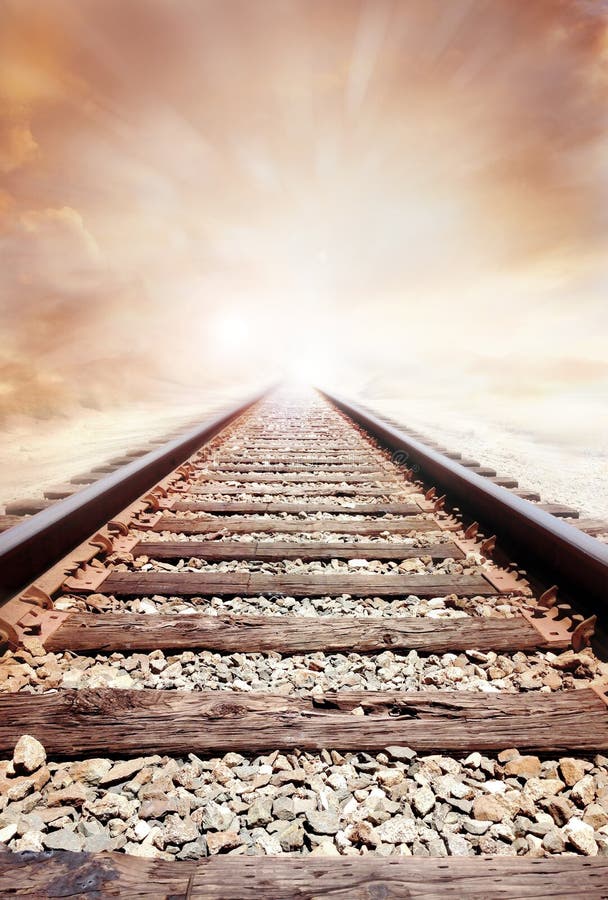 Track, Sky, Transport, Horizon Picture. Image: 97348821