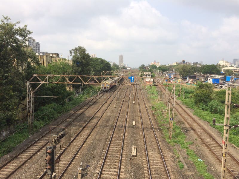 Railway tracks editorial photography. Image of perspective - 78634097