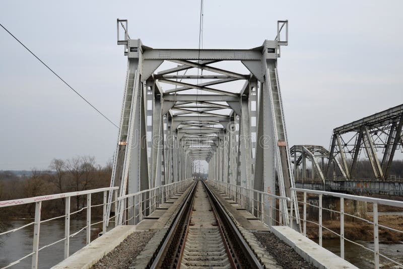 Railwaybridge stock image. Image of packer, structure - 43855495