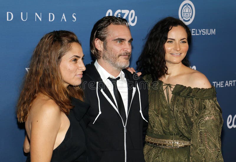 Rain Phoenix, Joaquin Phoenix and Summer Phoenix Editorial Stock Photo ...