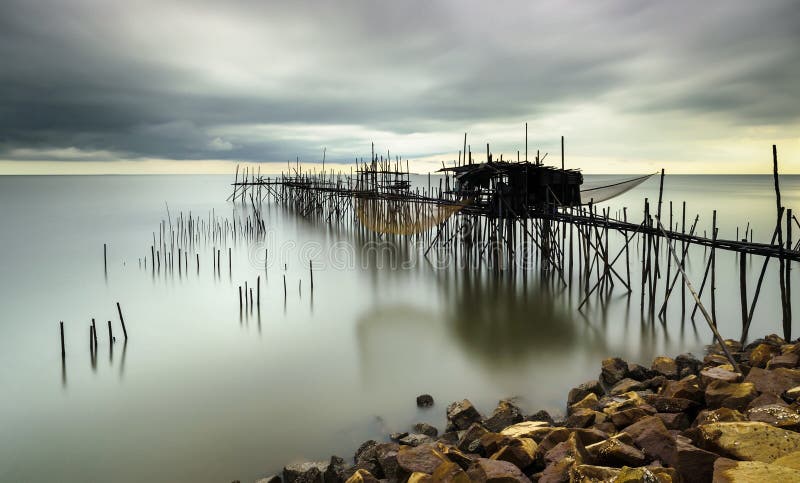Traditional Bamboo & Timber Fishermen Jetty Stock Photo - Image of ...