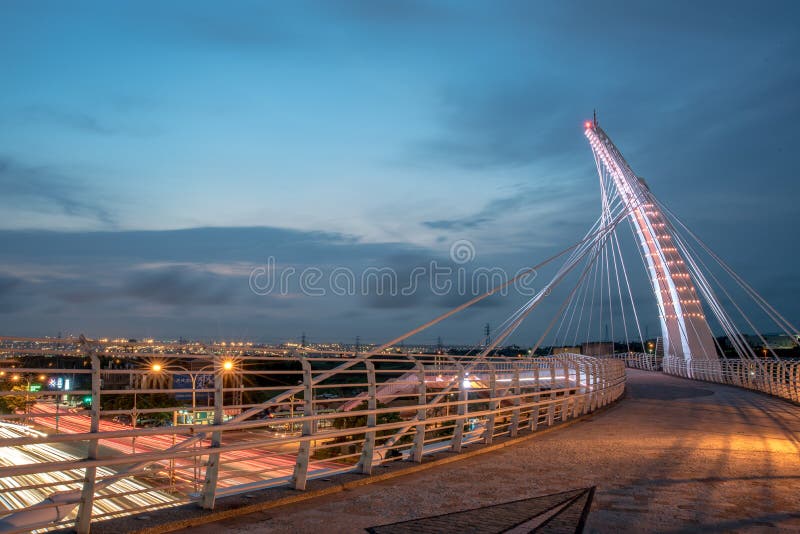 Rainbow bridge in taiwan stock image. Image of rainbow - 74669449