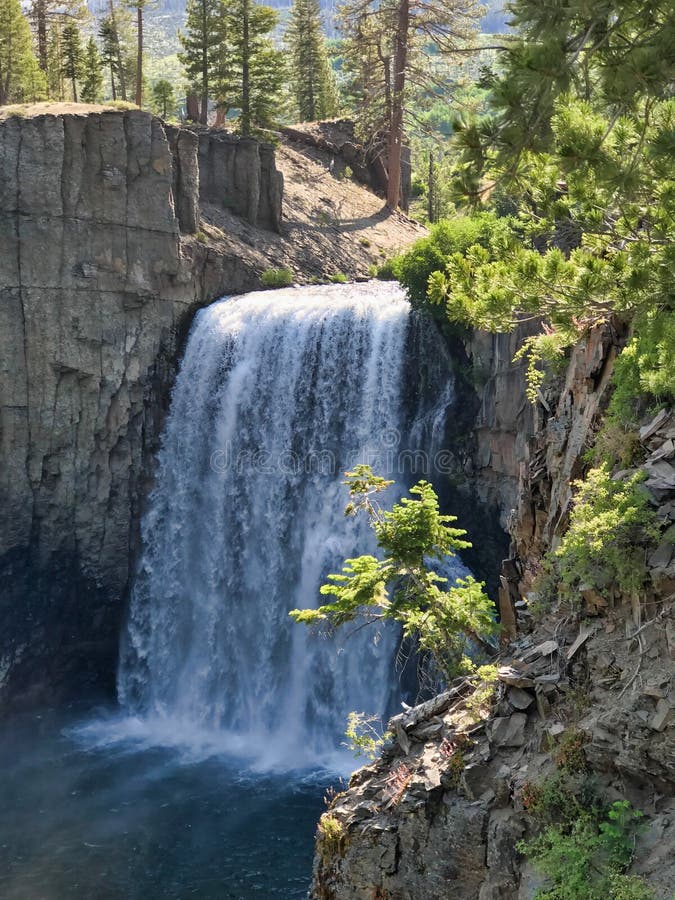 Devil S Postpile National Monument Stock Photo - Image of hike, park ...