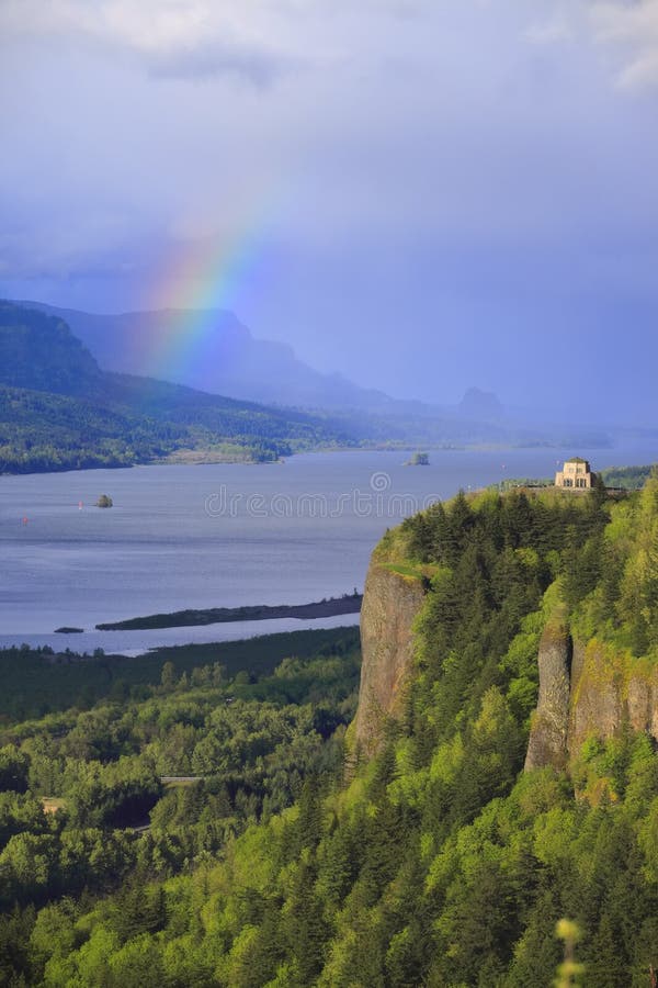 Rainbow & Vista House Oregon. Stock Image - Image of columbia, vista ...