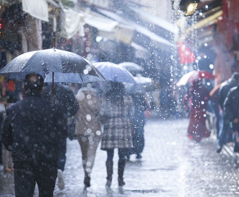 Rainy day people editorial stock image. Image of urban - 137025424