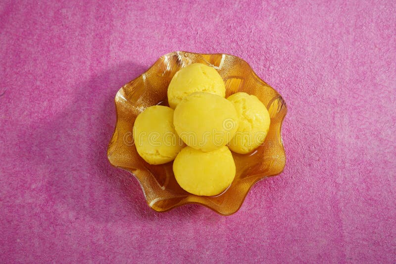 Rajbhog or Yellow Bengali Rasgulla or Cham Cham Stock Image - Image of ...