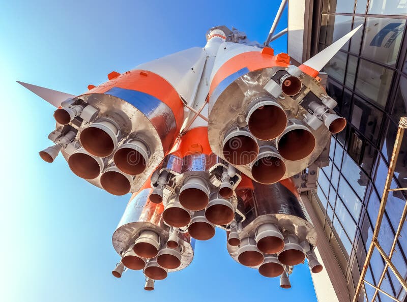 Raketmotor Van Soyuz-type Raket Redactionele Afbeelding - Image of ...