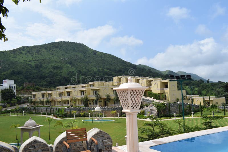 Ramada resort editorial photography. Image of tourism - 101749797