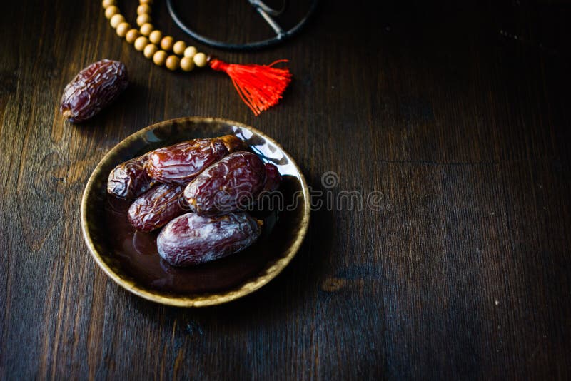 Ramadan Dates for Iftar Opening Stock Photo - Image of fruit, islamic ...