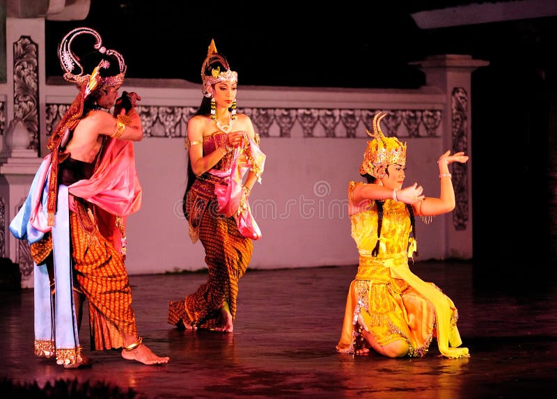 Janger Dance, Ubud, Bali, Indonesia Editorial Photography - Image of ...