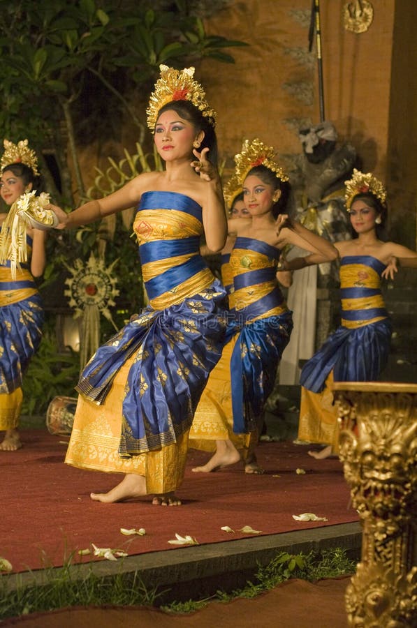 Ramayana Dancers editorial stock image. Image of girls - 23127119
