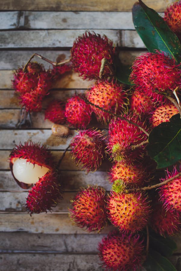 Rambutan, Nephelium Lappaceum, Die Litschi Wie Frucht Mit Langen ...