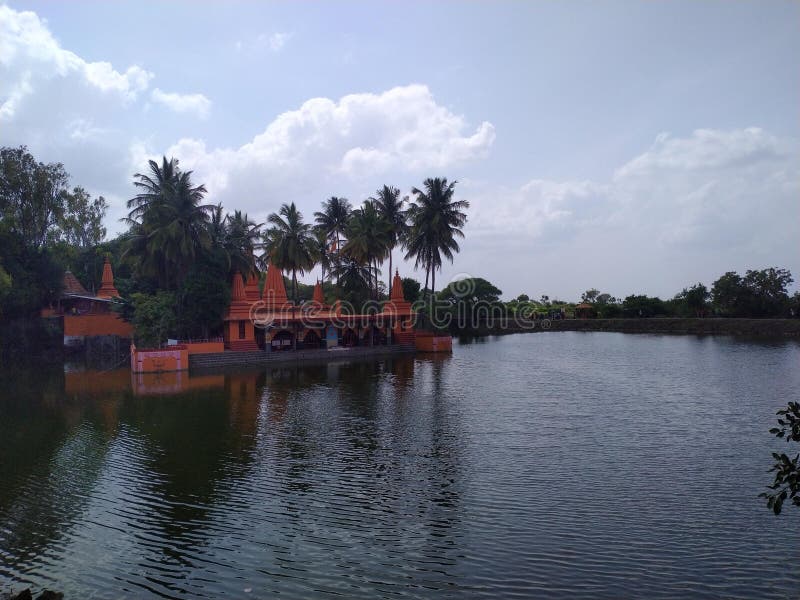 Ramdara temple loni stock photo. Image of ramdara, water - 277629388
