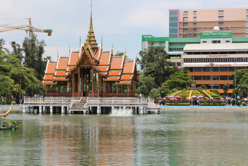 Ramkhamhaeng University editorial stock photo. Image of public - 58433838