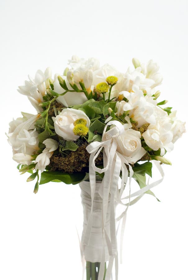 Ramo blanco de la boda foto de archivo. Imagen de imagen - 12832166