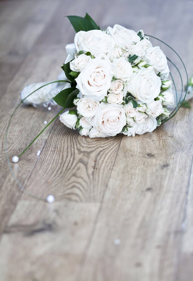 Ramo Blanco Hermoso De La Boda Imagen de archivo - Imagen de amor ...