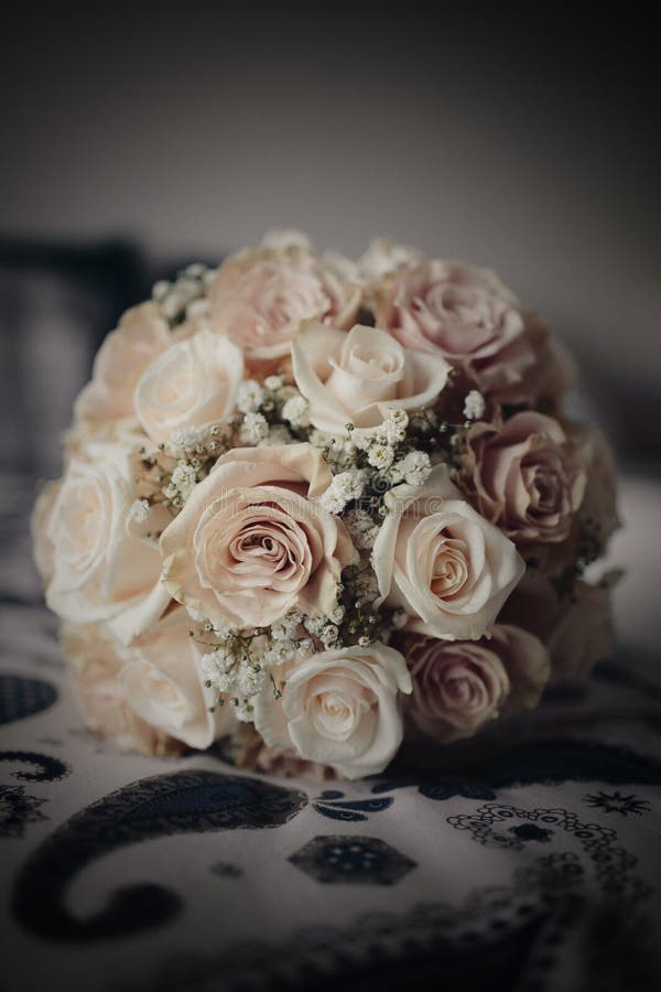 Ramo de boda imagen de archivo. Imagen de felpa, elegancia - 247473167