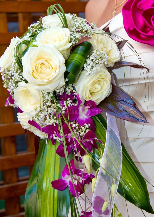 Ramo de la boda imagen de archivo. Imagen de arreglo - 21383305