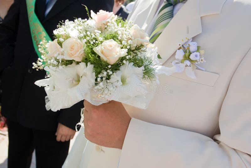 Ramo De Rose A La Novia Del Novio Imagen. Imagen: 4946624